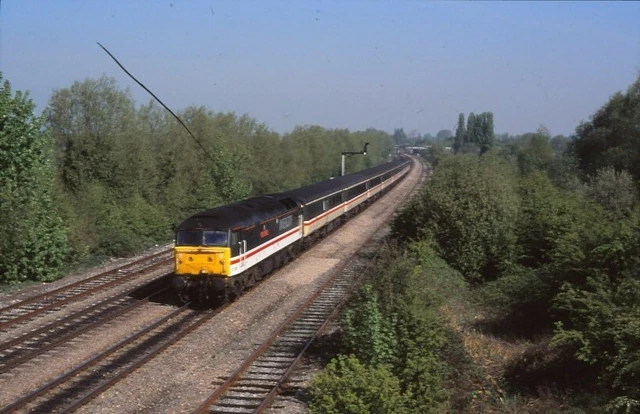 CLASS 47 - Original 35mm Railway Slide-Sold with Copyright RYDE £1.50 ...