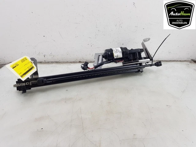 MOTEUR DE HAYON TAILGATE LIFT MOTOR Mercedes-AMG 2022 A4477600003 EUR ...