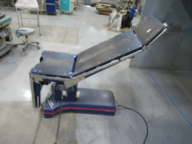MAQUET ALPHASTAR PLUS 1133.03B3 Surgical Table with Remote Control EUR ...