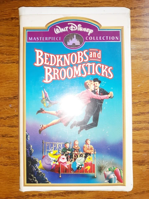 BEDKNOBS AND BROOMSTICKS VHS Roddy McDowall Angela Lansbury Disney ...