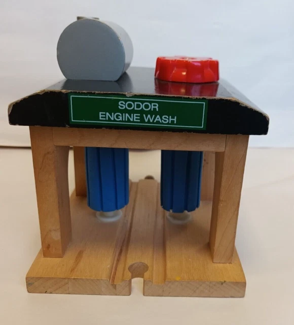 THOMAS THE TANK Engine & Friends Wooden Sodor Engine Wash Brio Learning ...