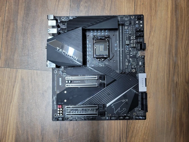 GIGABYTE Z590 AORUS TACHYON REV 1.0 HDMI LGA1200 11th Gen Motherboard ...