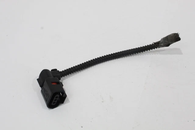 VW TOURAN CADDY 3 Pin Wiring Connector and Short Length of Wire ...