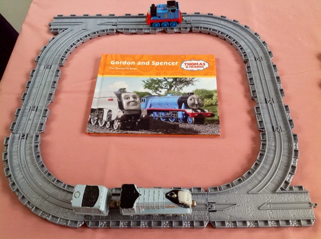 TAKE ALONG THOMAS & Friends Diecast Thomas & Spencer Trains Book ...