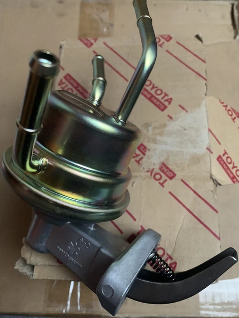 GENUINE TOYOTA LANDCRUISER FJ40 FJ43 FJ45 FJ60 FJ61 Petrol 2F 4.2L Fuel ...