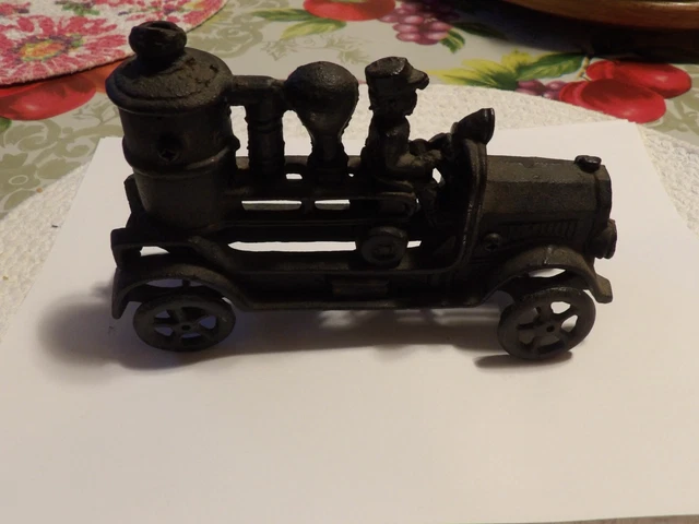ANTIQUE VINTAGE CAST Iron Fire Engine Truck Rare Pumper Truck 7" Long ...
