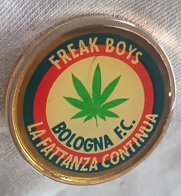SPILLA PINS DISTINTIVO Stemma Simbolo Badge Logo Club Ultras Bologna ...