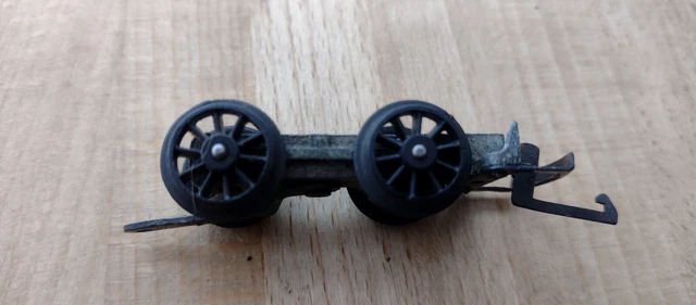 TRIANG HORNBY R150 4-6-0 Lner Class B12 Front Bogie Truck Spares £6.50 ...