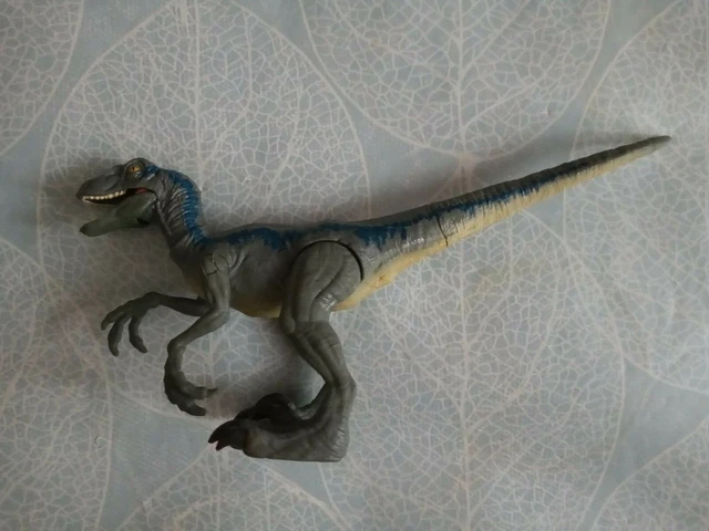 MATTEL JURASSIC WORLD Dinosaur Velociraptor Blue Jumping Savage Strike ...