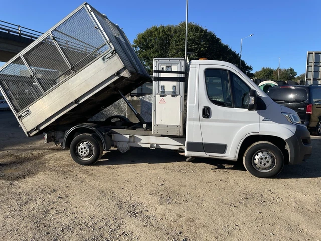 FIAT DUCATO SINGLE Cab Caged Tipper With Tool Box 2016 Low Mileage. Not ...