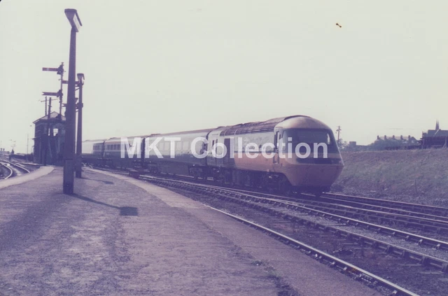 RAILWAY PHOTO HST 43057 @ Dundee 11/8/84 10:00 Kings Cross - Aberdeen £ ...