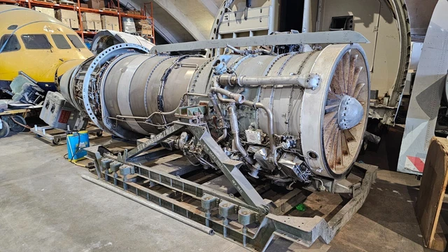 VC10 ROLLS ROYCE Conway Jet Engine with Thrust Reverser £2,811.72 ...