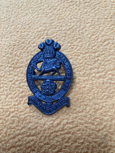 BRITISH ARMY PRINCESS of Wales Royal Regiment Officers Cap Badge PWRR £ ...