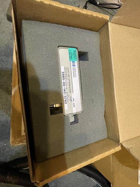 HP 355C VVHF Attenuator 0.5 Watt 50 ohm DC-1000 MHz 0-12 dB EUR 145,10 ...
