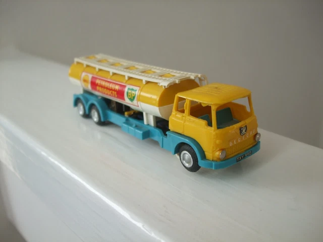 TRI-ANG MINIC MOTORWAYS M1551 Shell BP Oil Container Lorry Triang Boxed ...