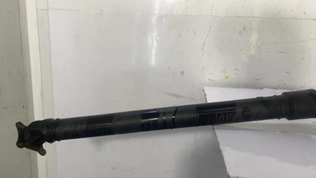 ARBRE DE TRANSMISSION (propulsion) DACIA DUSTER 2 PHASE 1 320003744R ...
