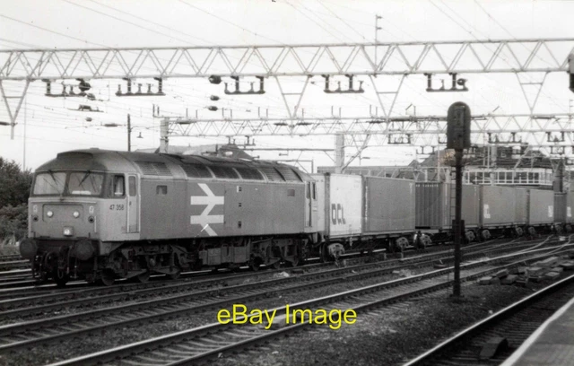 PHOTO RAILWAY 6X4 Class 47 47358 Freightliner Train passes Stratford ...