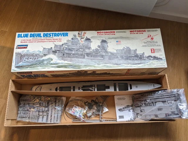 ORIGINAL LINDBERG 1/125 Motorized Blue Devil Destroyer Model Ship Kit ...