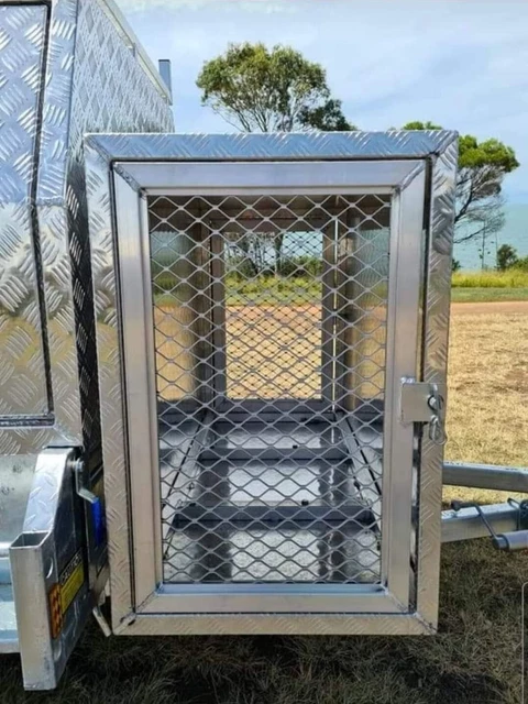 ALUMINIUM AIR COMPRESSOR Trailer Drawbar Box 1400x600x900 Lockable 2 ...