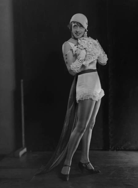 FRENCH DANCER ENTERTAINER Mistinguette, Jeanne Florentine Bourgeois 33 ...