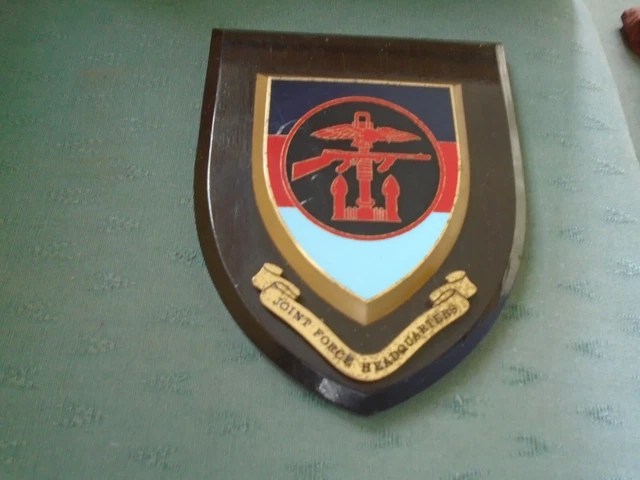 JOINT FORCES HEADQUARTERS - Regimental Military Wall Shield / Plaque £ ...