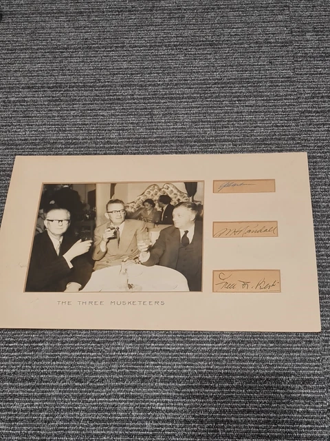 THE THREE MUSKETEERS, horse racing memorabilia signed £61.99 - PicClick UK