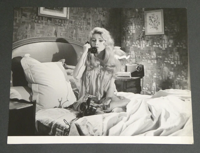 BRIGITTE BARDOT - Photo originale du film "En cas de malheur", 1958 EUR 50,00 - PicClick DE