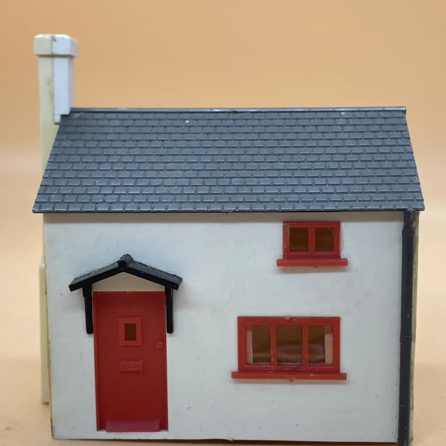 TRIANG HOUSE COTTAGE Vintage Dove Cottage MODEL LAND Triang COTSWOLD ...
