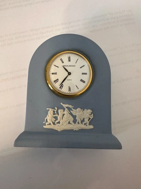 WEDGWOOD JASPERWARE PORTLAND Blue Mantle clock £27.00 - PicClick UK
