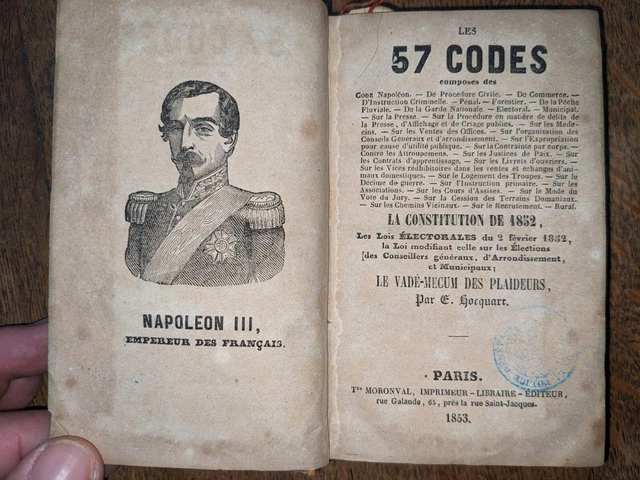 LIVRE ANCIEN-E. HOCQUART-LES 57 codes - Code Napoléon, civile , pènal ...