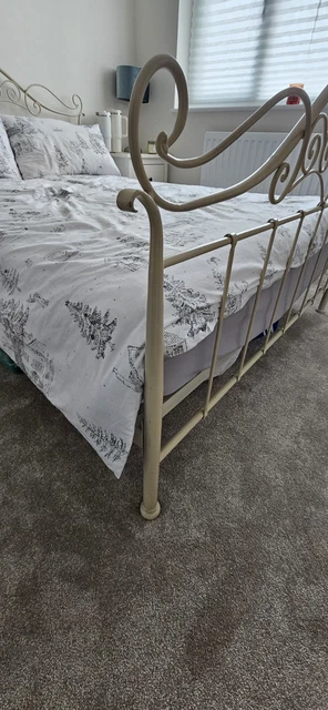 LAURA ASHLEY - Double-Bed Metal Frame Cream £104.70 - PicClick UK