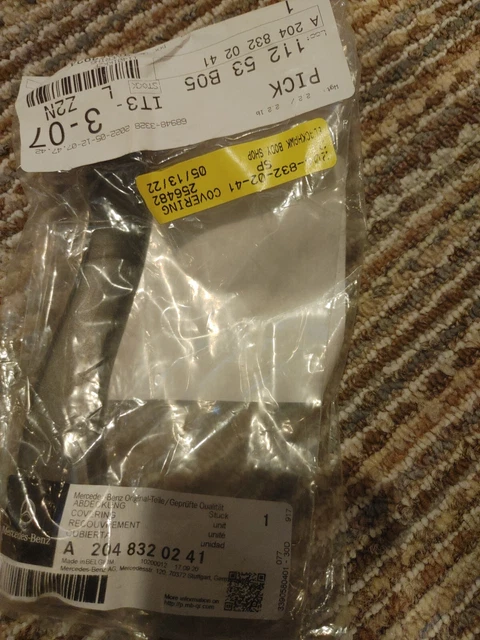 08-11 MERCEDES W204 C300 Left Front Windshield Wiper Arm Trim Cover Cap ...