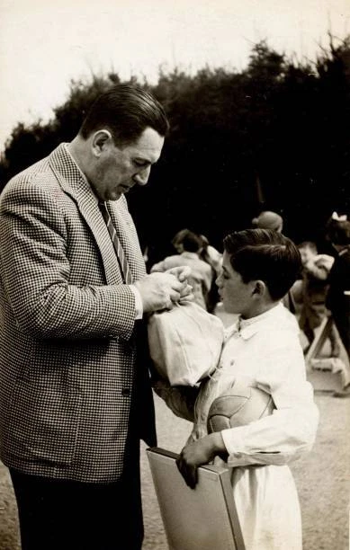 PRESIDENT JUAN PERON at a childrens street party Argentina 1950 OLD ...
