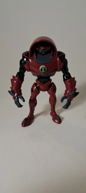 BEN 10 ULTIMATE Alien Water Hazard Action Figure Toy -10Cm Bandai - £15 ...