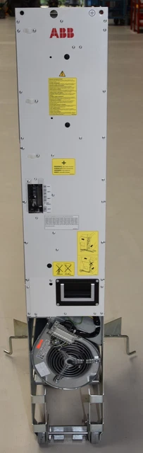 ABB / ACS800-104-0580-7 +C126+E205+Q950+V991 / Code:68685753 / EUR 12. ...