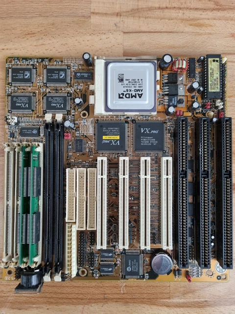 PCCHIPS M537 V5.2A Socket 7 Motherboard Bundle - VXpro Elpina Everest ...