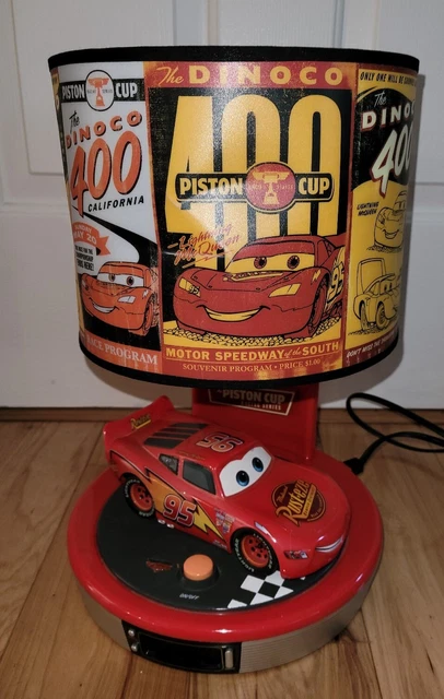 DISNEY PIXAR CARS 3D Lightning McQueen Talking Table Lamp Alarm Clock ...