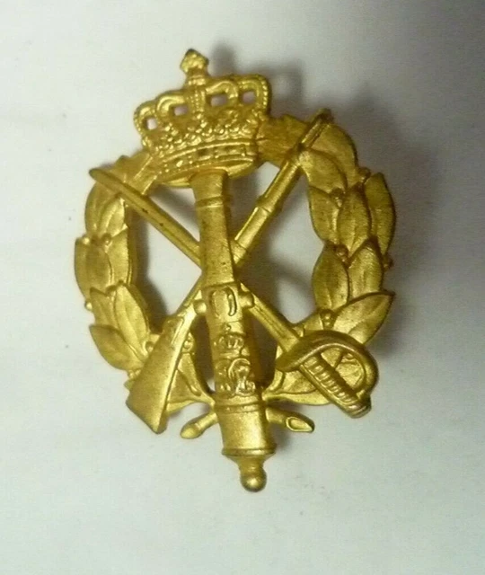 DENMARK ARMY OPERATIONAL Command Badge Coat of Arms of HOK - Gilt 2 ...