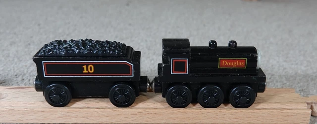 DOUGLAS AND TENDER for Brio Thomas and Friends Wooden Railway Train Set ...
