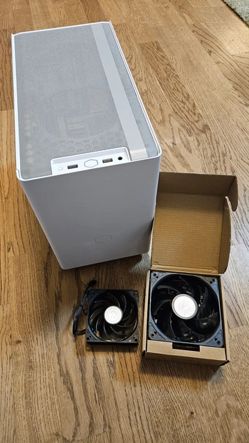 COOLER MASTER MASTERBOX NR200 weiß, Mini-ITX (MCB-NR200-WNNN-S00) SFF ...