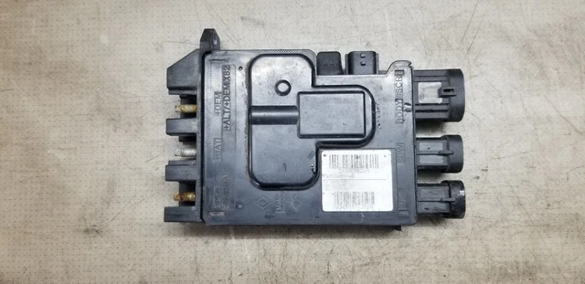 VAUXHALL VIVARO BATTERY Fuse Terminal Renault Trafic 1.6 Td 243501820R ...