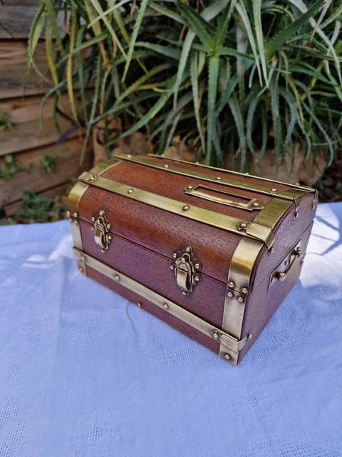 PETIT COFFRE ANCIEN En Bois Massif, Cuir, Laiton, Malle, Coffret Vintage, Bijoux EUR 40,00 ...