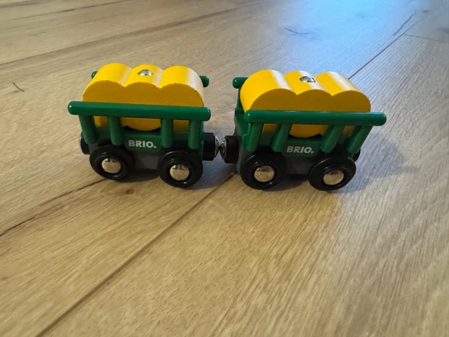 2X BRIO WORLD 33895 - Heuwagen mit Kippfunktion EUR 10,00 - PicClick DE