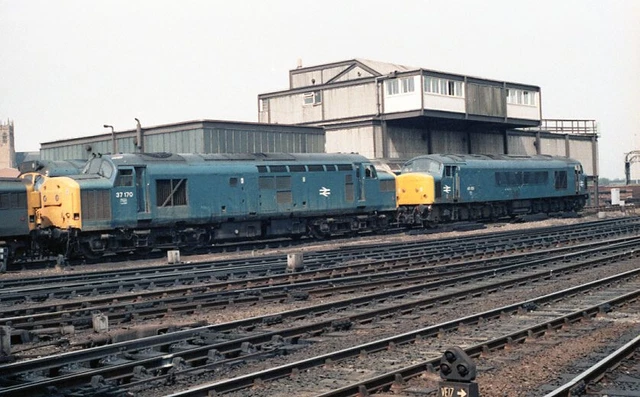ORIGINAL 35MM COLOUR negative of 37170 BR class 37 diesel loco £1.50 ...