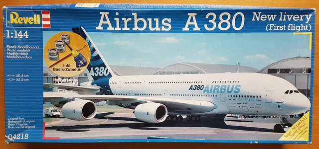 AIRBUS A380 - New livery (First flight) im Maßstab 1/144 von Revell EUR ...