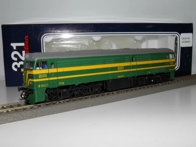 LOCOMOTORA DIESEL 321 Renfe Digital Sonido Marca Electrotren Escala H0 ...