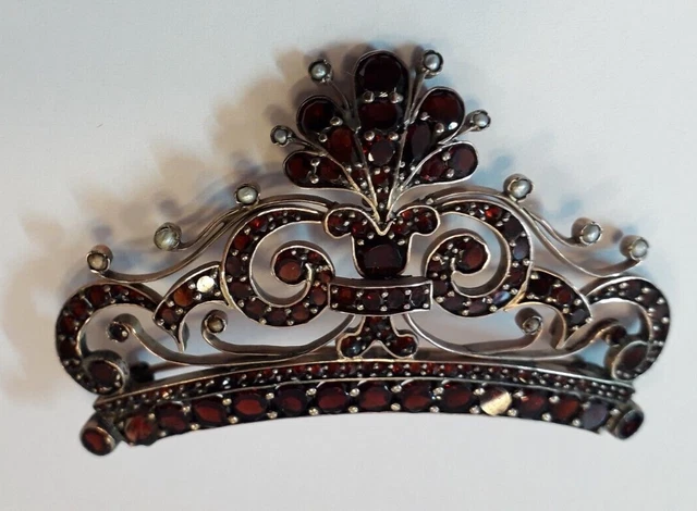 GROSSE BIEDERMEIER BROSCHE Aus Tombak Mit Granat Und Saatperlen Böhmen ...