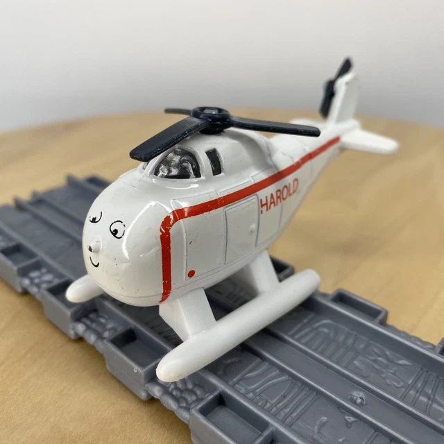 THOMAS THE TANK Engine HAROLD the HELICOPTER Take and Play Character £9 ...