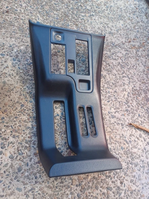 HOLDEN VR VS Statesman Centre Console Insert Surround Interior ...