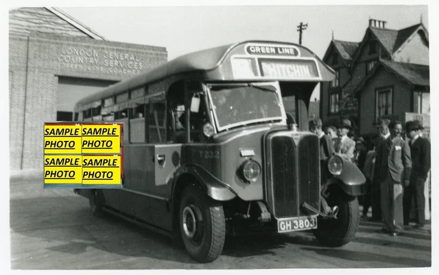 LONDON TRANSPORT B&W Bus Photograph-T 232 Green Line at LGCS Reigate ...